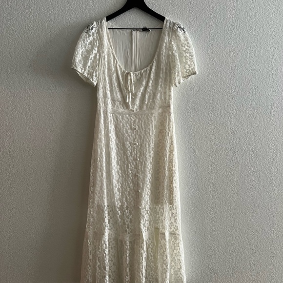 Gilli | Dresses | Gilli Cream Puff Sleeve Midi Dress Scoop Neck Wedding ...